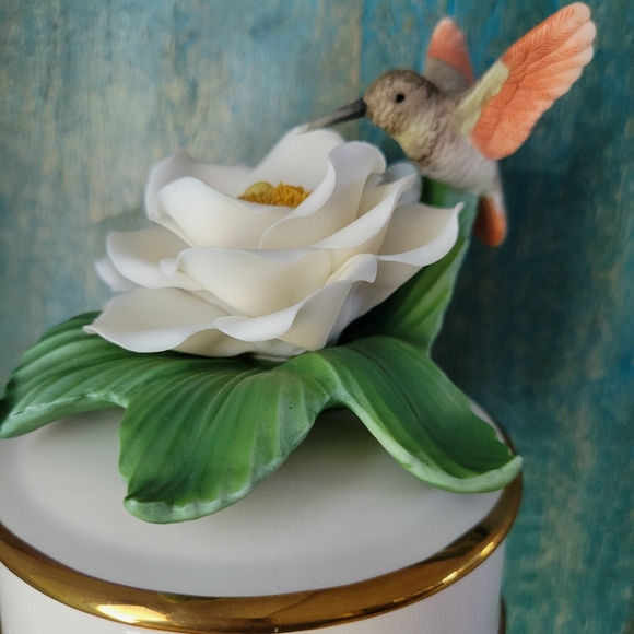 Teleflora | Accents | Hummingbird Music Box With Flower Teleflora ...